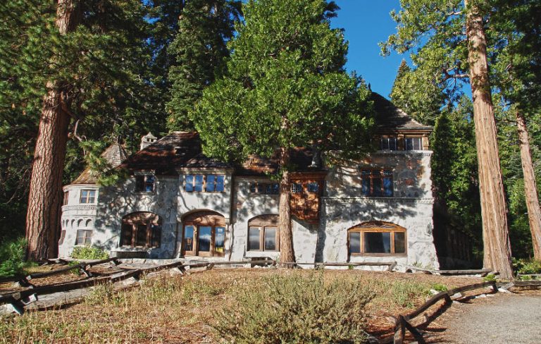 Hiking Vikingsholm Castle (in Emerald Bay at South Tahoe) - Tahoe Trail ...